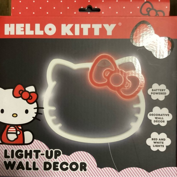 Hello Kitty | Wall Decor | Hello Kitty Light Up Wall Decor | Poshmark